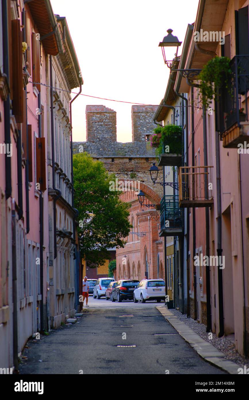 Soave town walls hi-res stock photography and images - Alamy