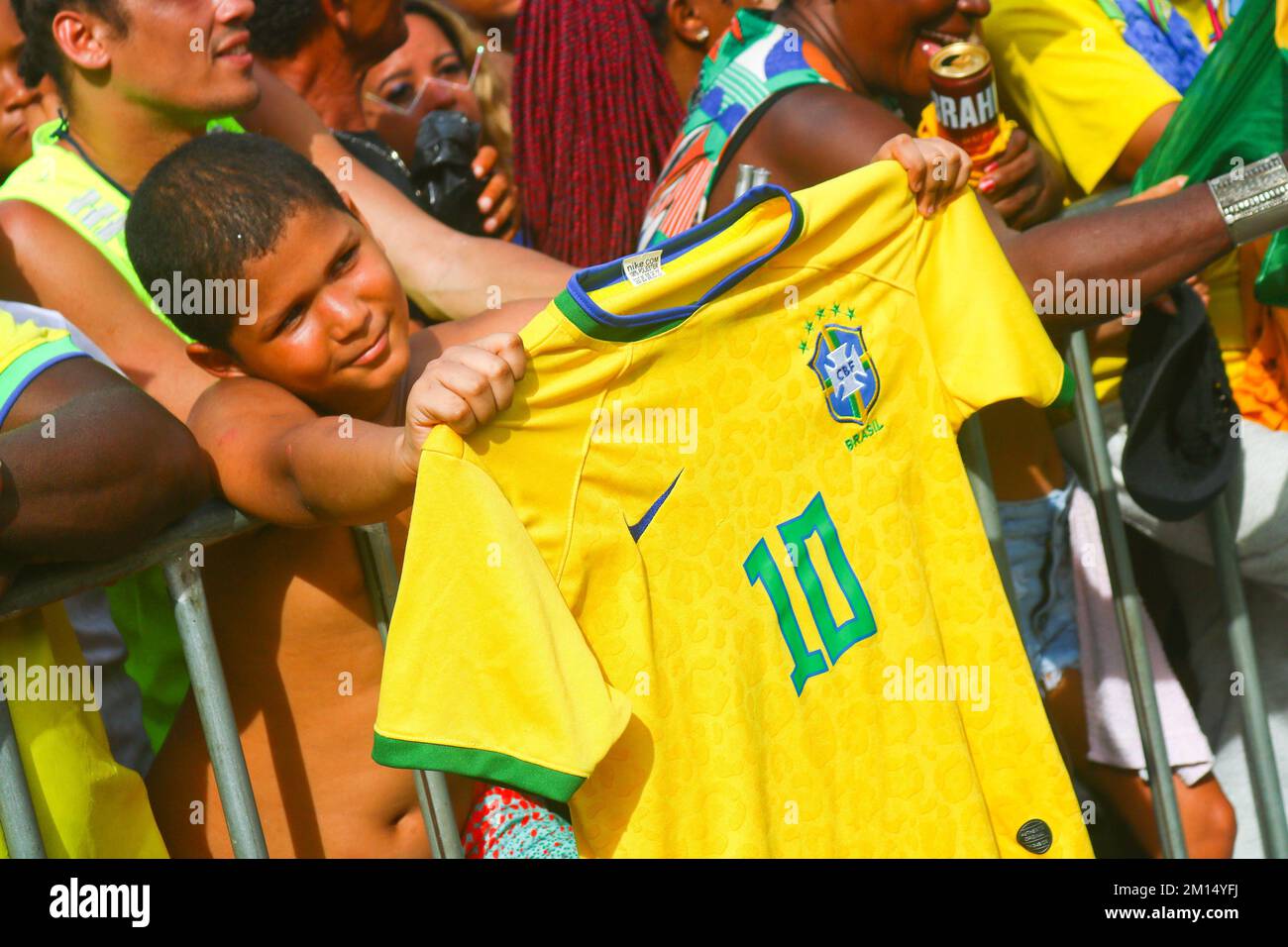 Torcida brasil hi-res stock photography and images - Alamy