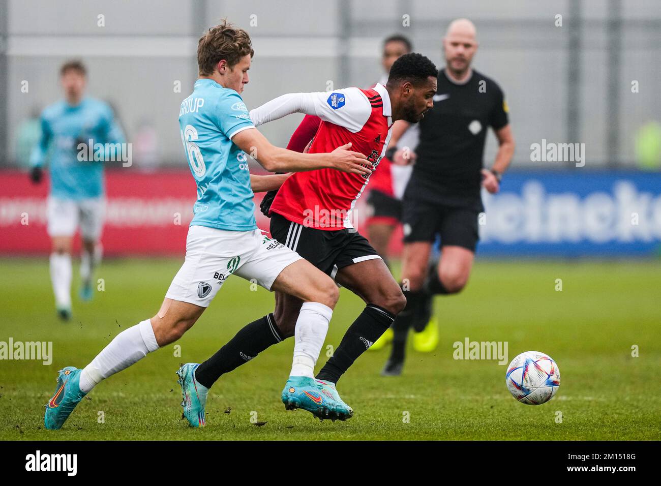 Rotterdam - Siebe Wylin of KV Oostende, Danilo Pereira da Silva of ...