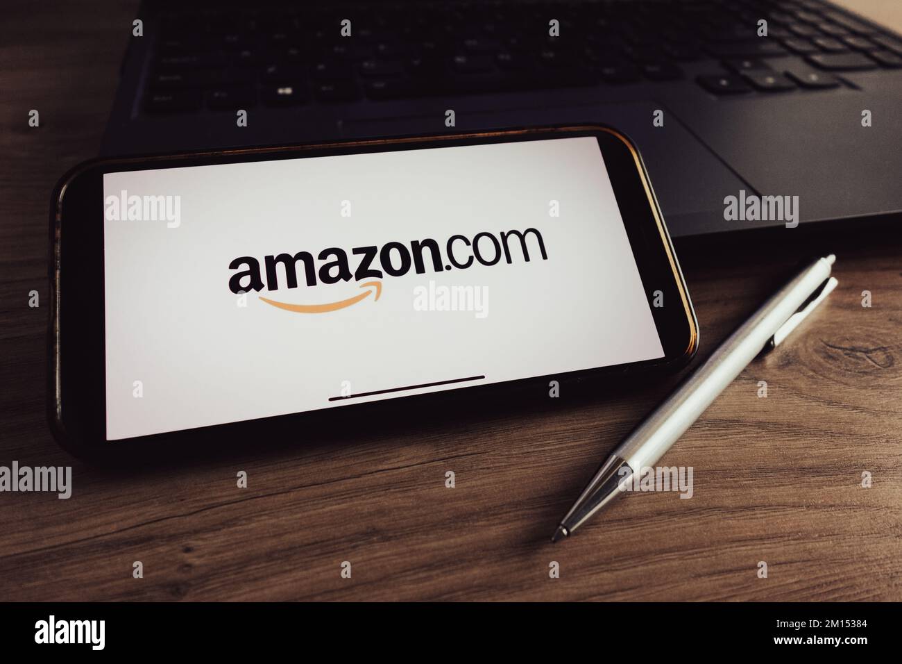 Amazon com logo hi-res stock photography and images - Alamy