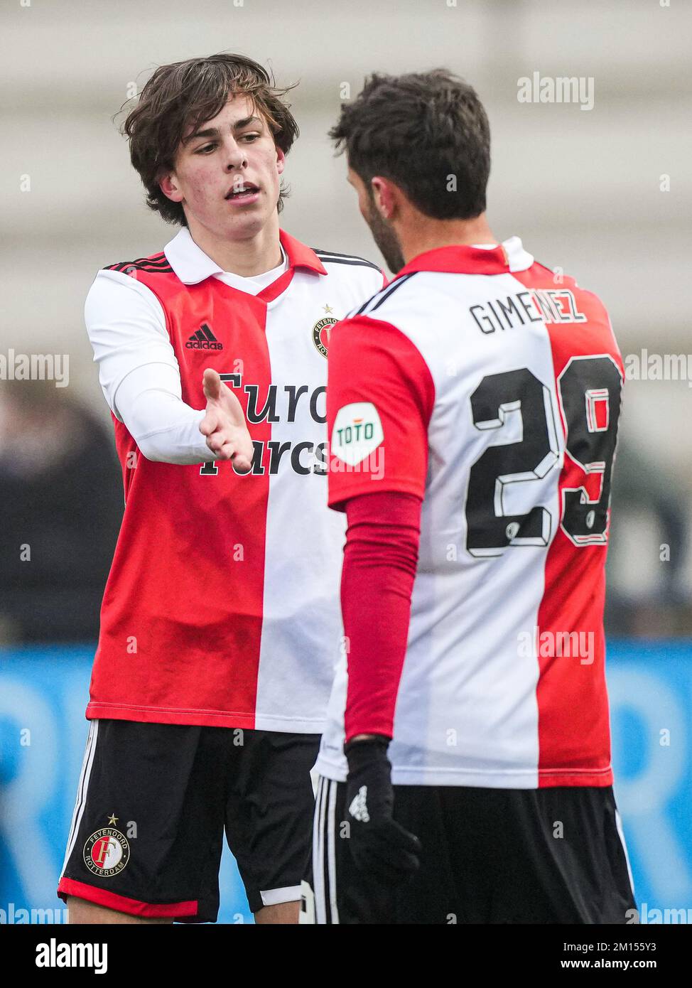 Rotterdam - Leo Sauer of Feyenoord celebrates the 2-0 during the match ...
