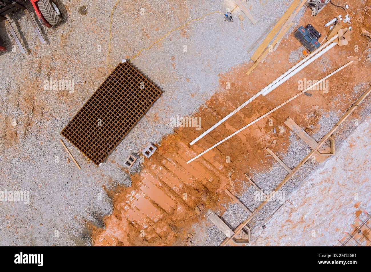 Delivering reinforced concrete steel rods bars to foundation using ...