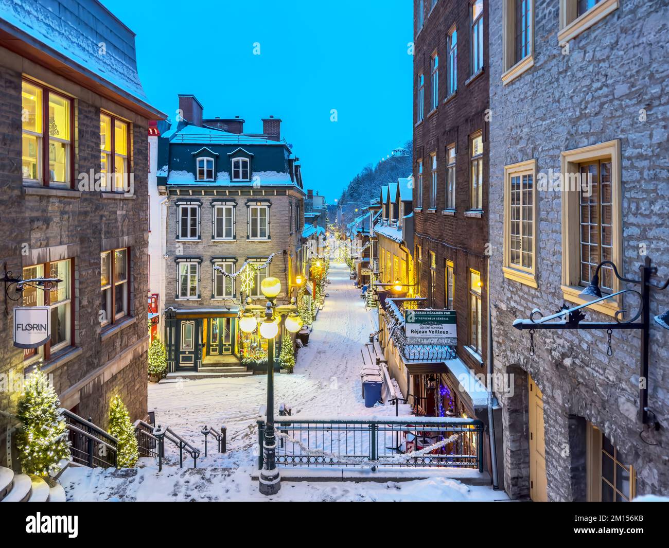 Old quebec festive street hi-res stock photography and images - Alamy