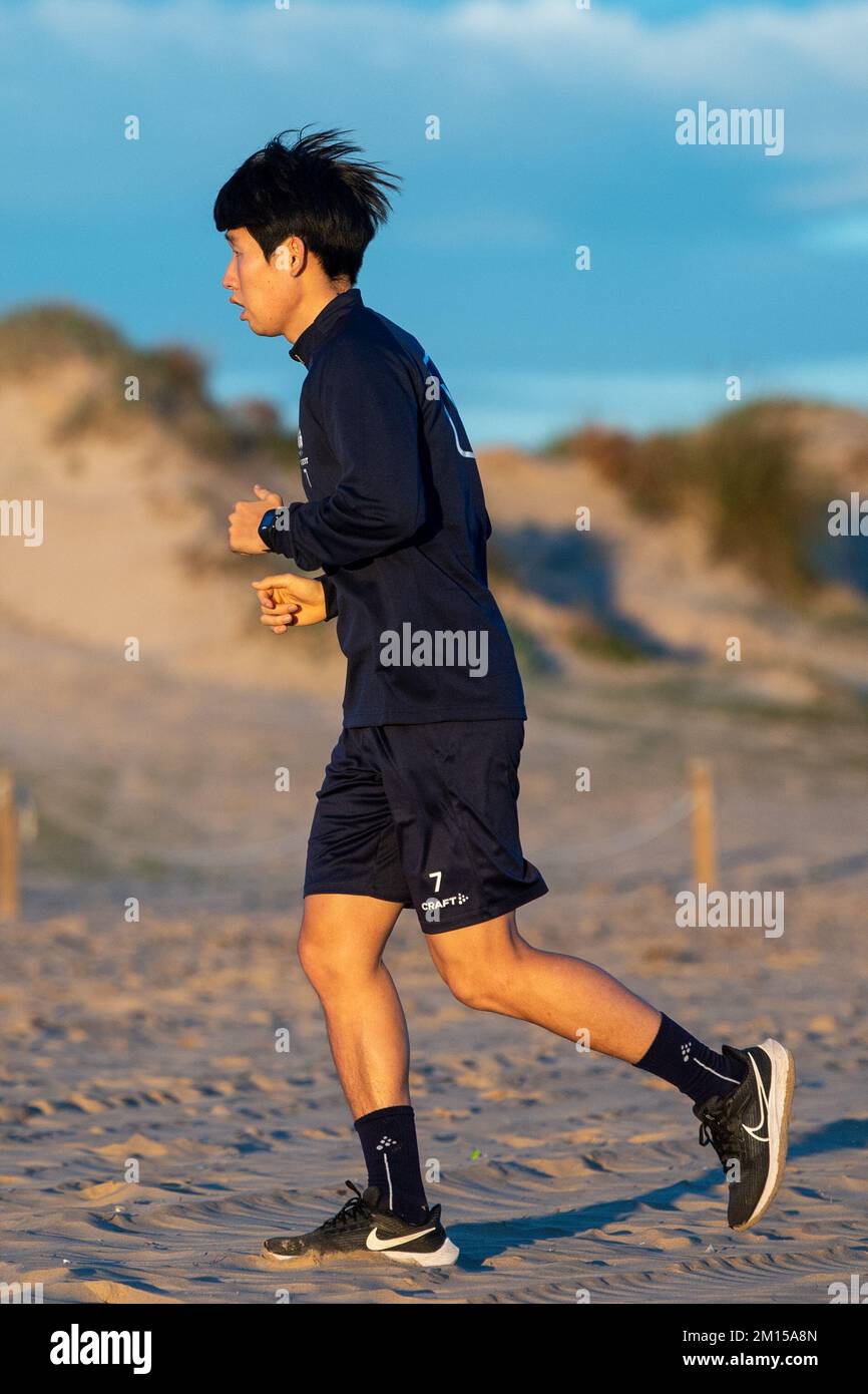 Gent's Hyunseok Hong pictured during a beach run at the winter training ...