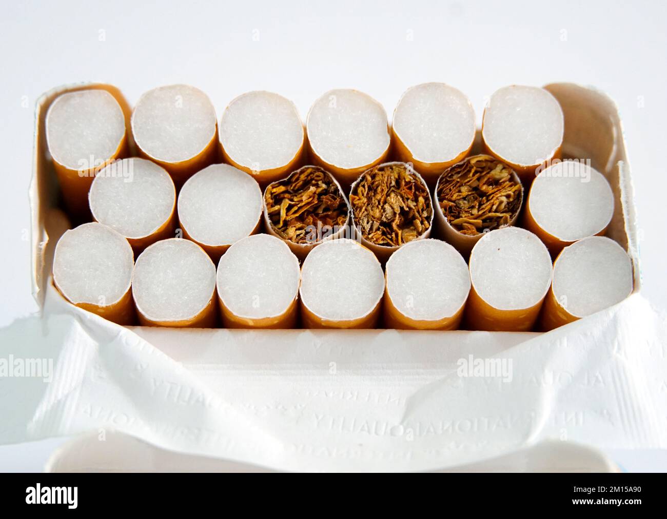 Cigarette packet pack empty hi-res stock photography and images - Alamy