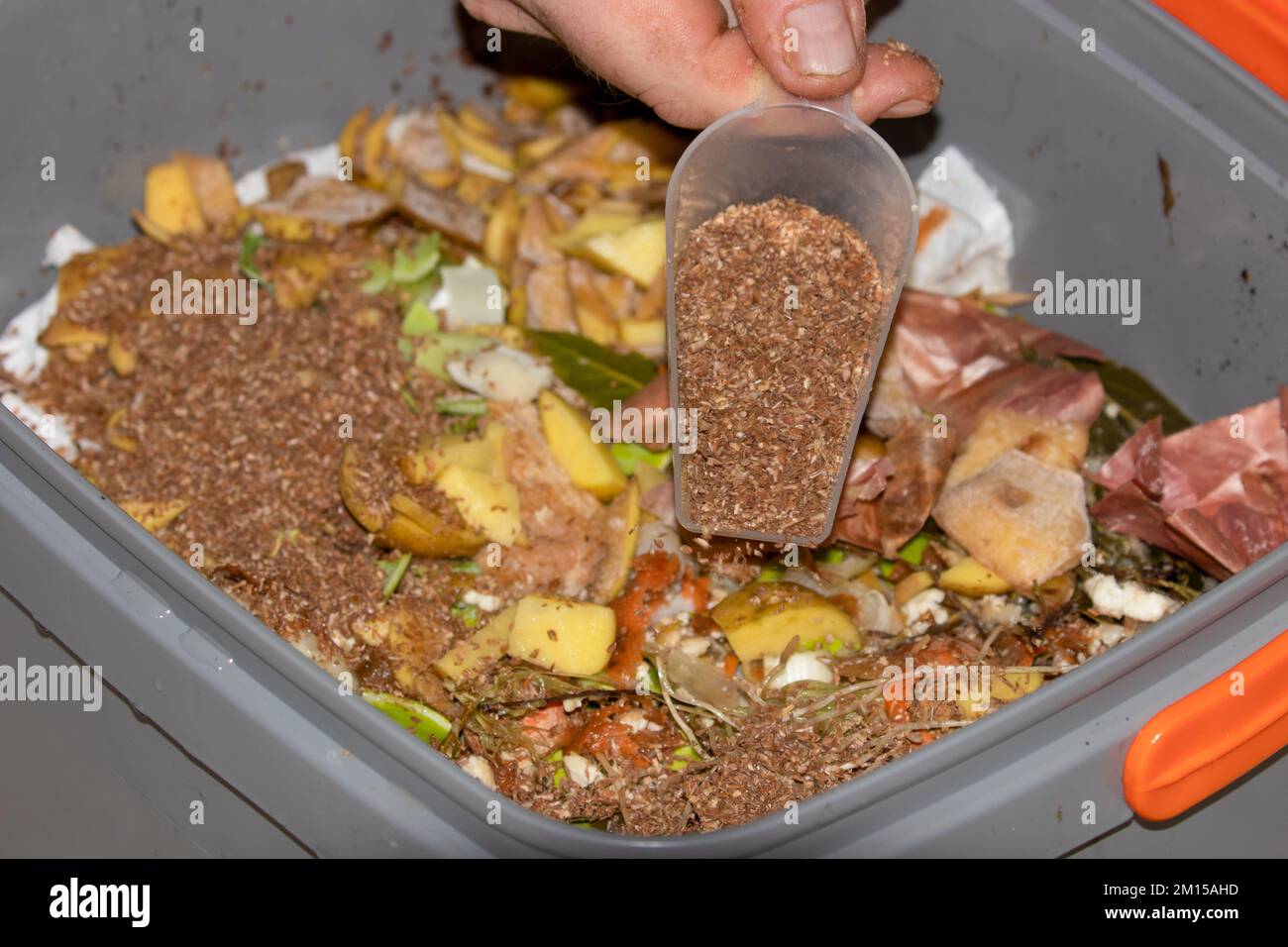 Bokashi fermenting and composting method. Composting in kitchen with EM ...