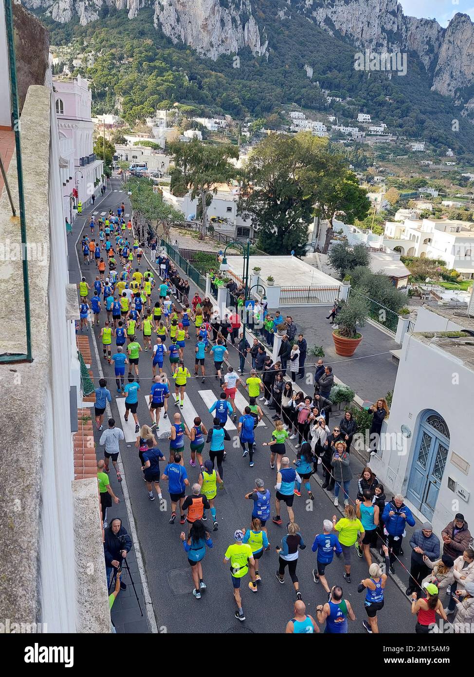 Atletica: gara podistica memorial Gianpaolo Vespoli a Capri. Running in ...