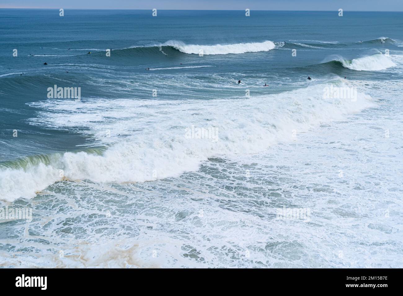 Praia da nazar hi-res stock photography and images - Alamy