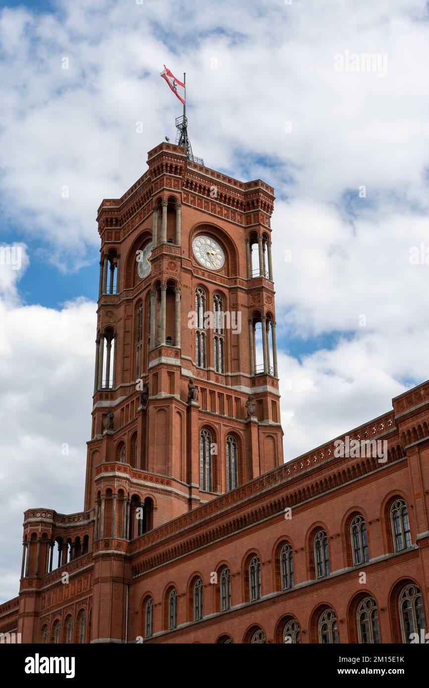 The Red City Hall (German: Rotes Rathaus) is the town hall of Berlin ...