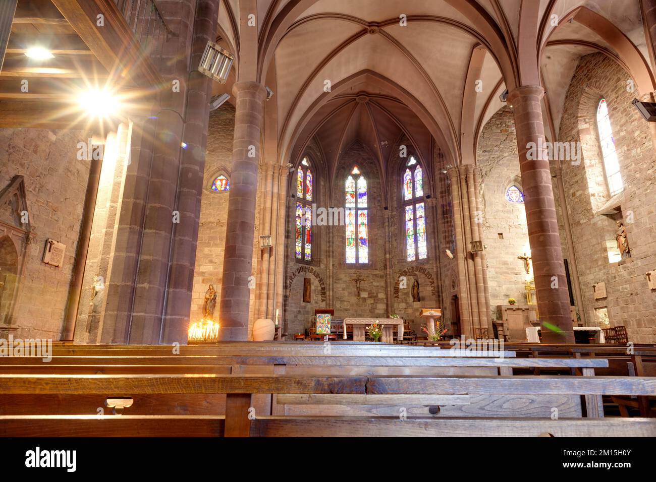 Saint jean pied de port cathedral hi-res stock photography and images ...