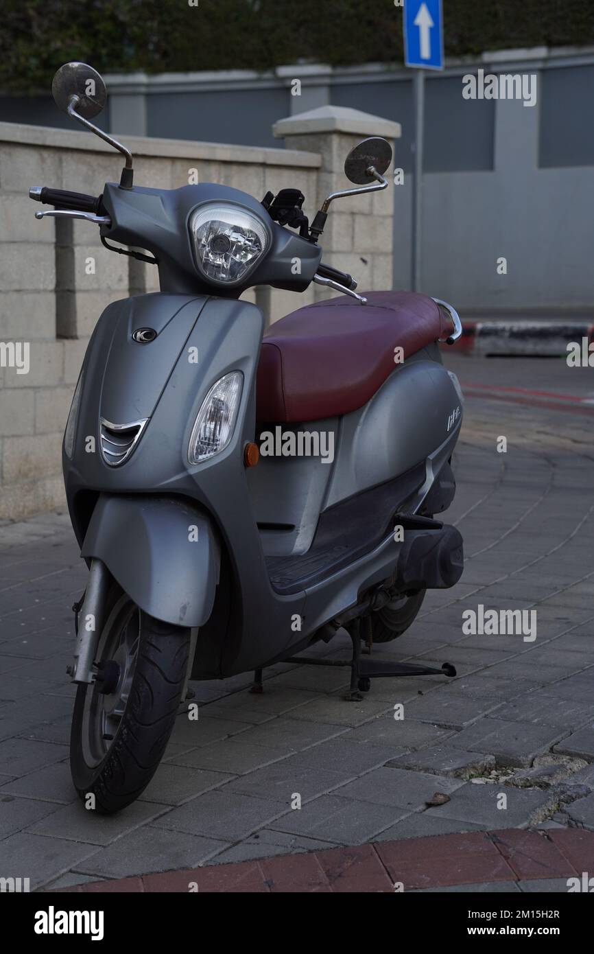 Scooty bike hi-res stock photography and images - Alamy