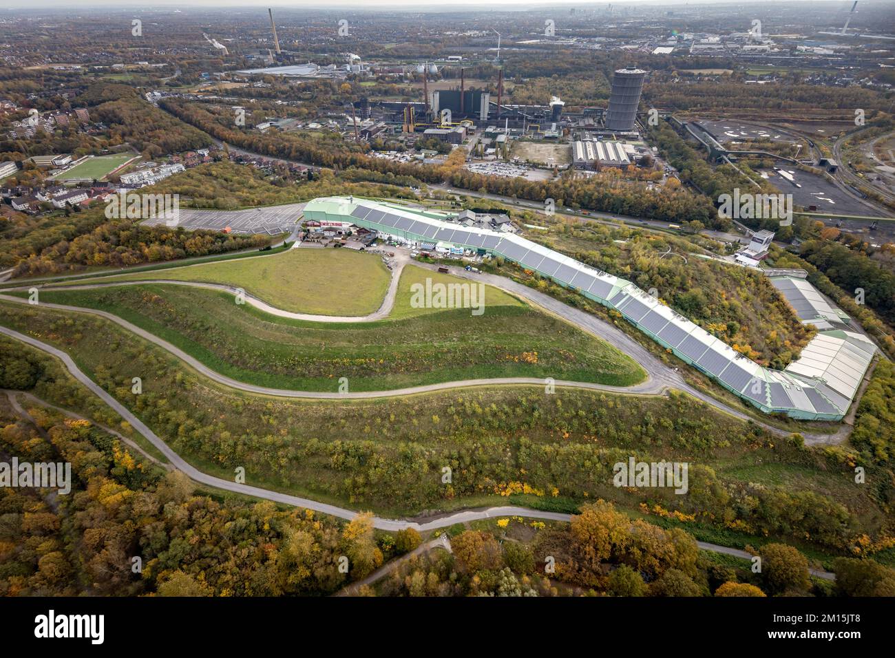 Indoor ski slope hi-res stock photography and images - Alamy