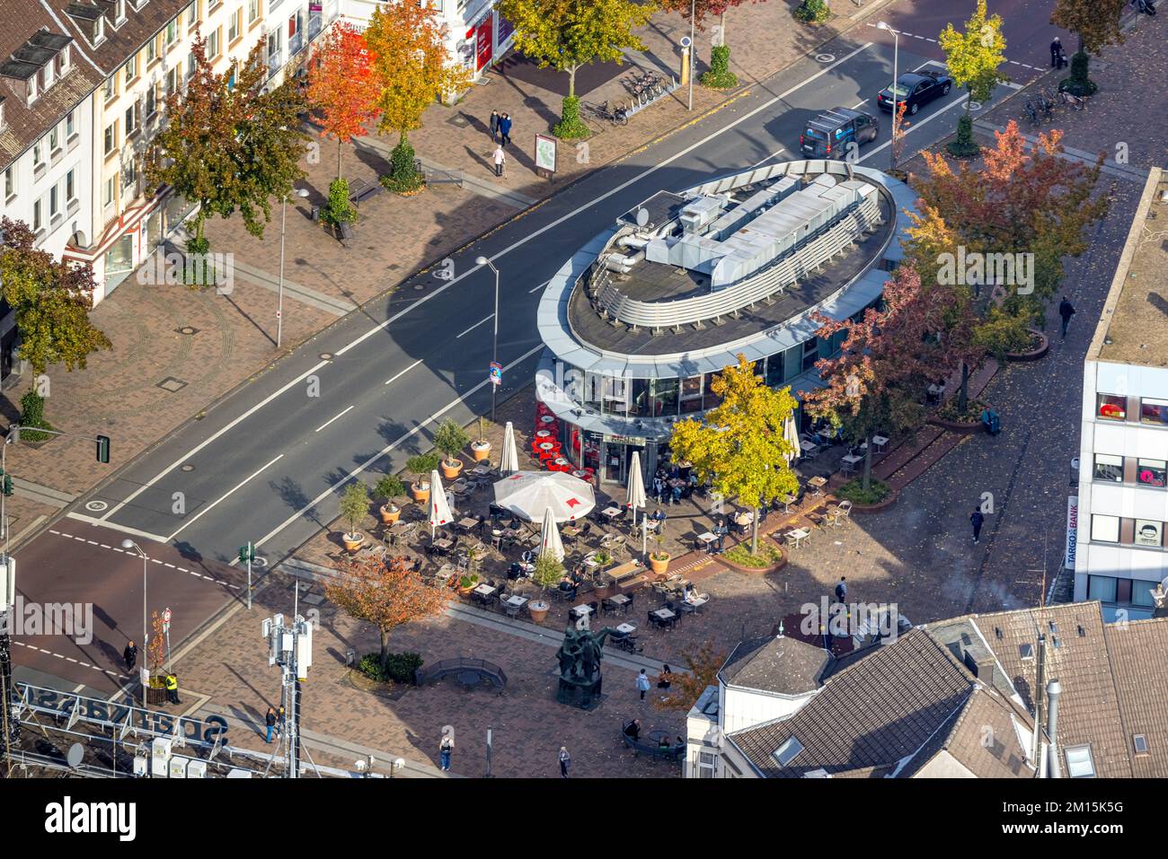Outdoor restaurant at cafe extrablatt hi-res stock photography and ...