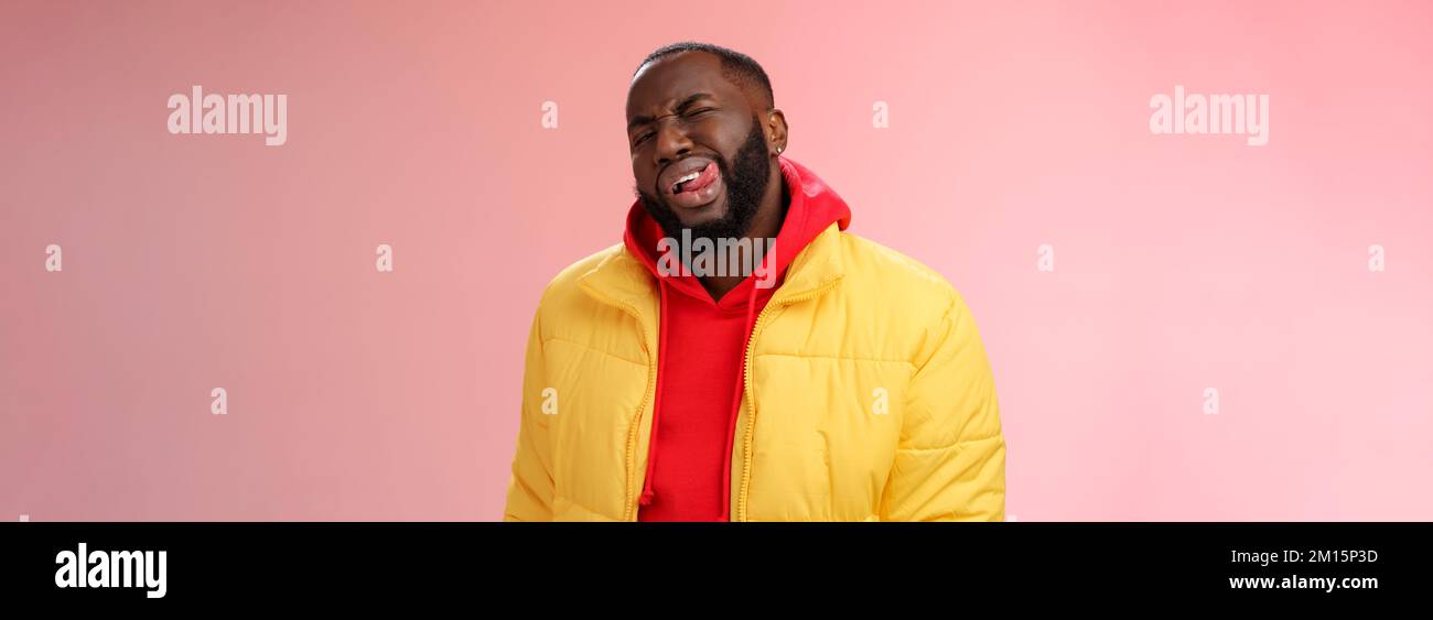 Man trying to impress woman hi-res stock photography and images - Alamy