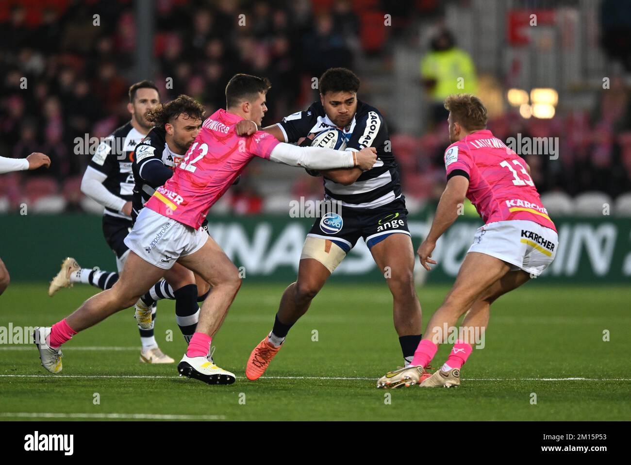 Gloucester's Seb Atkinson (left), Bordeaux Begles Tani Vili and ...