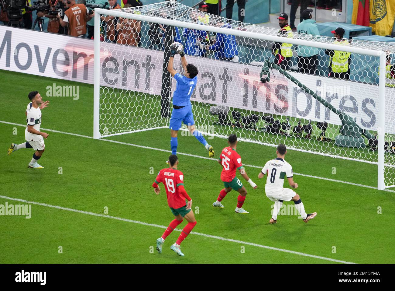 Doha, Qatar. 10th Dec, 2022. Yassine Bounou (top), goalkeeper of ...