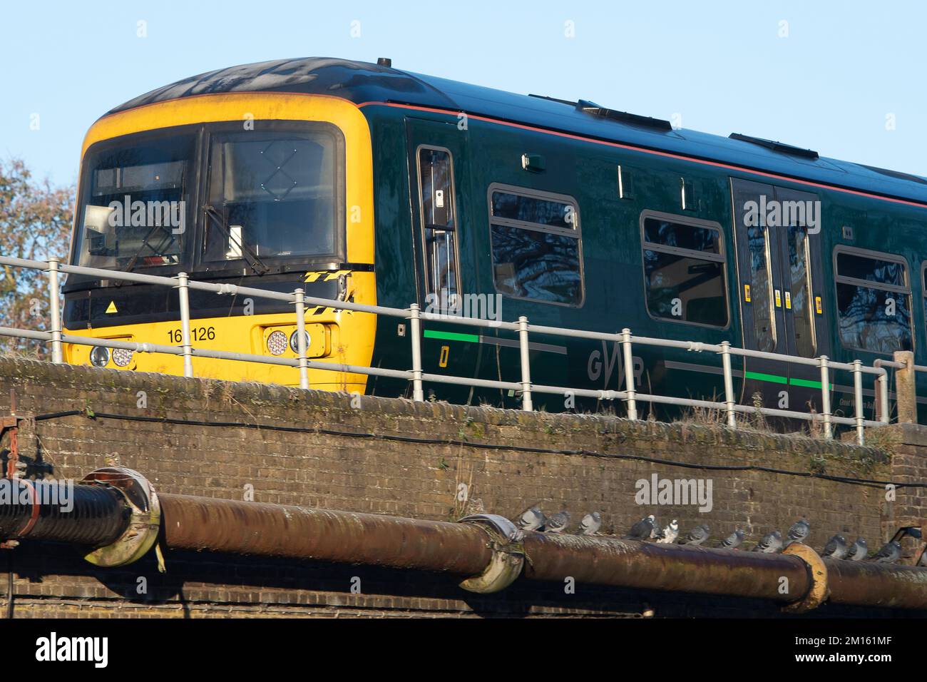 Windsor railway viaduct hi-res stock photography and images - Alamy