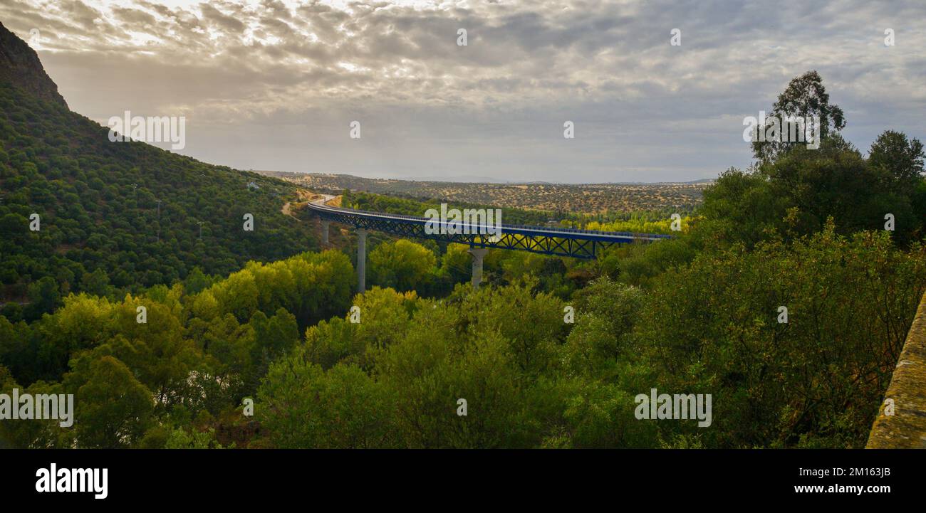 Water passes through dam hi-res stock photography and images - Alamy