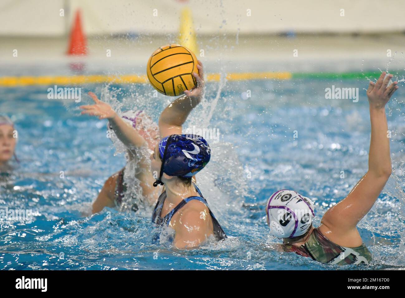 Brizz nuoto hi-res stock photography and images - Alamy