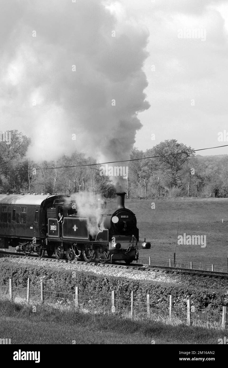 "30053" and train near Junction Road Stock Photo - Alamy
