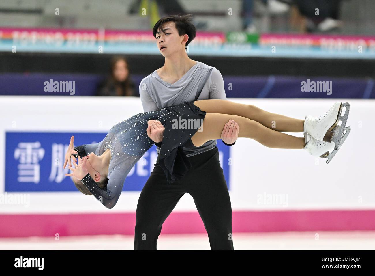 Cayla SMITH & Andy DENG (USA), during Junior Pairs Free Skating, at the ISU Grand Prix of Figure ...