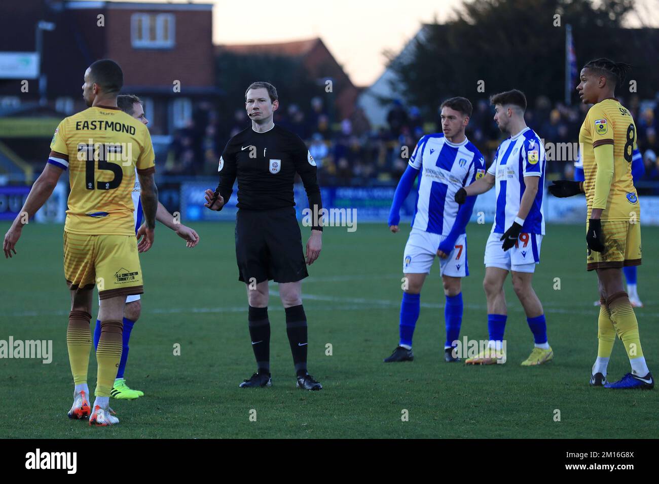 Sutton, UK. 10th Dec, 2022. Referee, Peter Wright in action during the ...