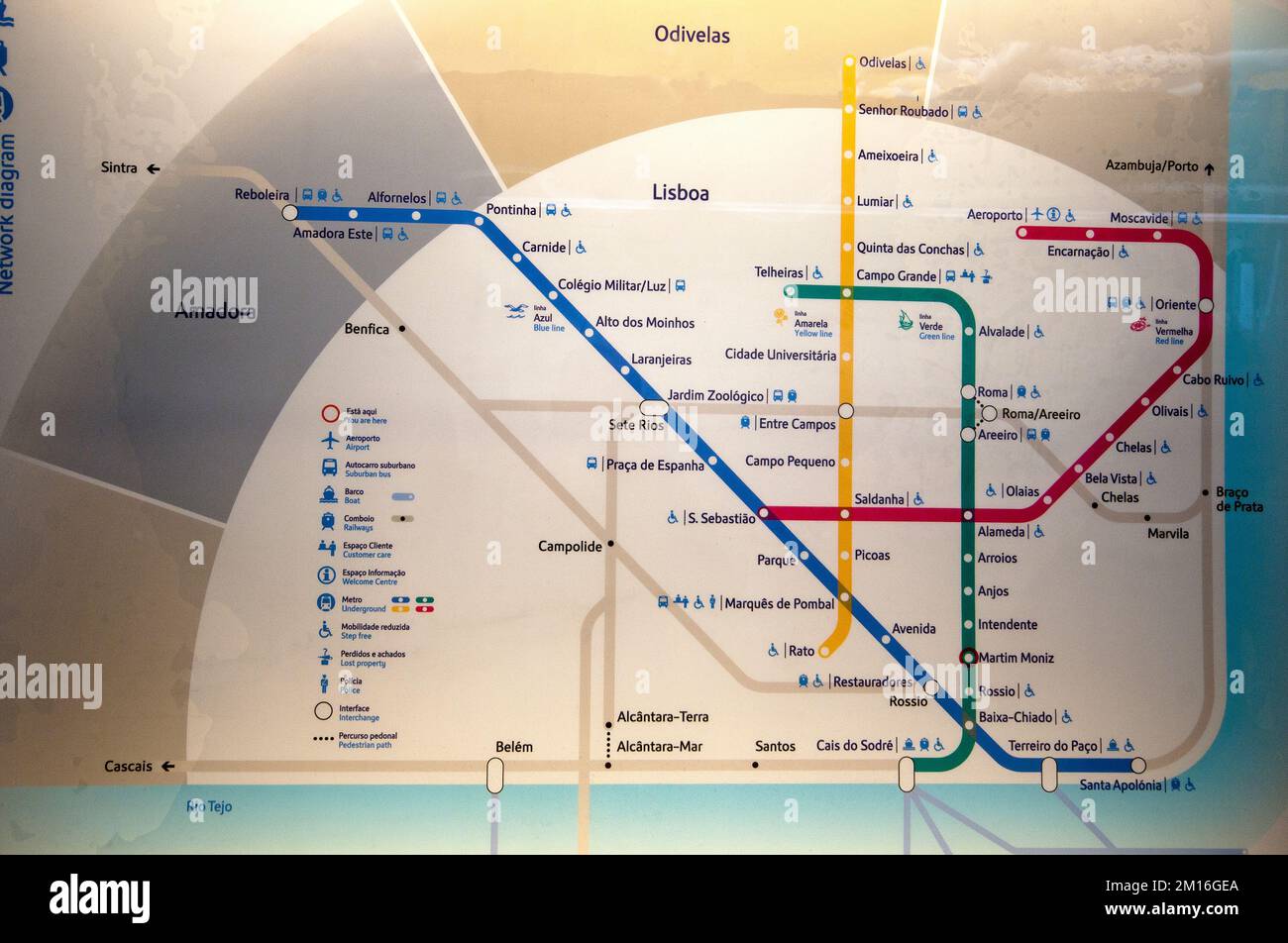 Blue line metro stations hi-res stock photography and images - Alamy