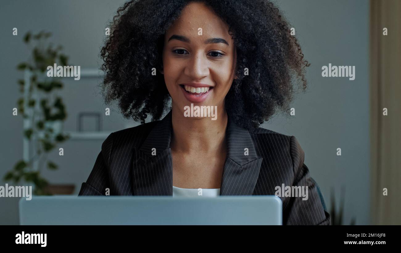 Adult businesswoman waving hand hi-res stock photography and images - Alamy