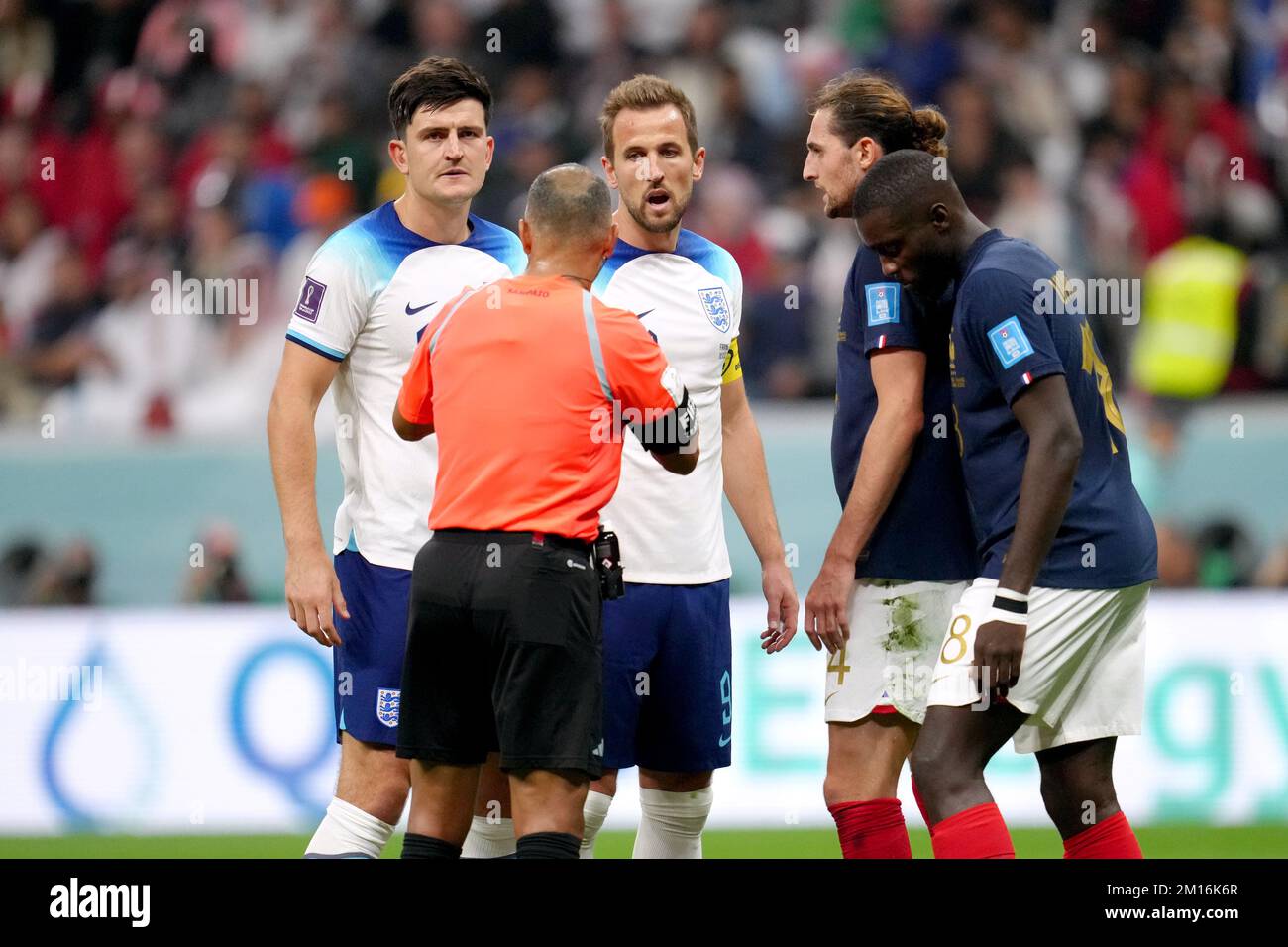 England france world cup 2022 referee hi-res stock photography and ...