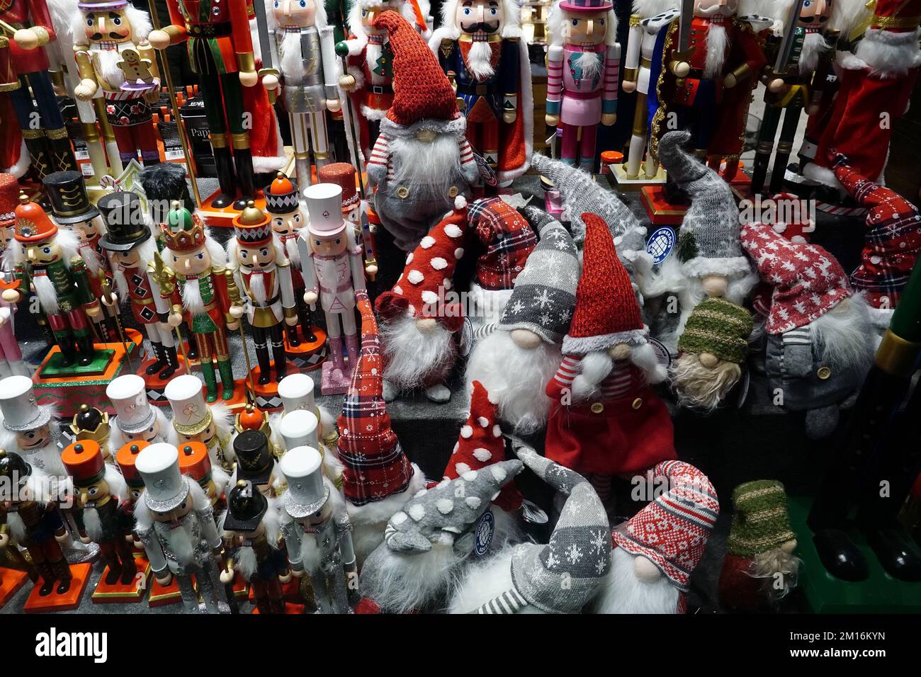 toy dolls, gift shop, Christmas market, Budapest, Hungary, Magyarország ...