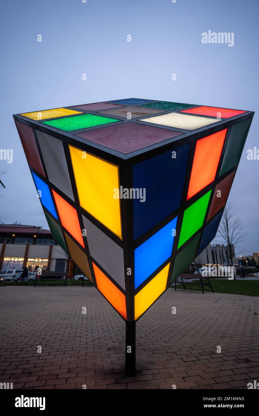 SZAZHALOMBATTA, HUNGARY - DECEMBER 9 2022: Rubik cube statue on the ...