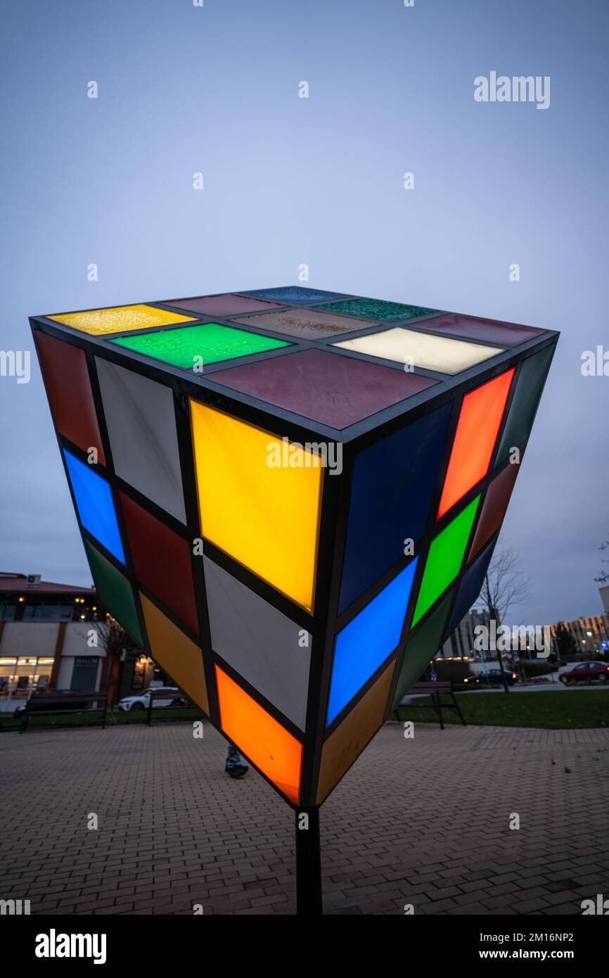 Rubiks cube art hi-res stock photography and images - Alamy