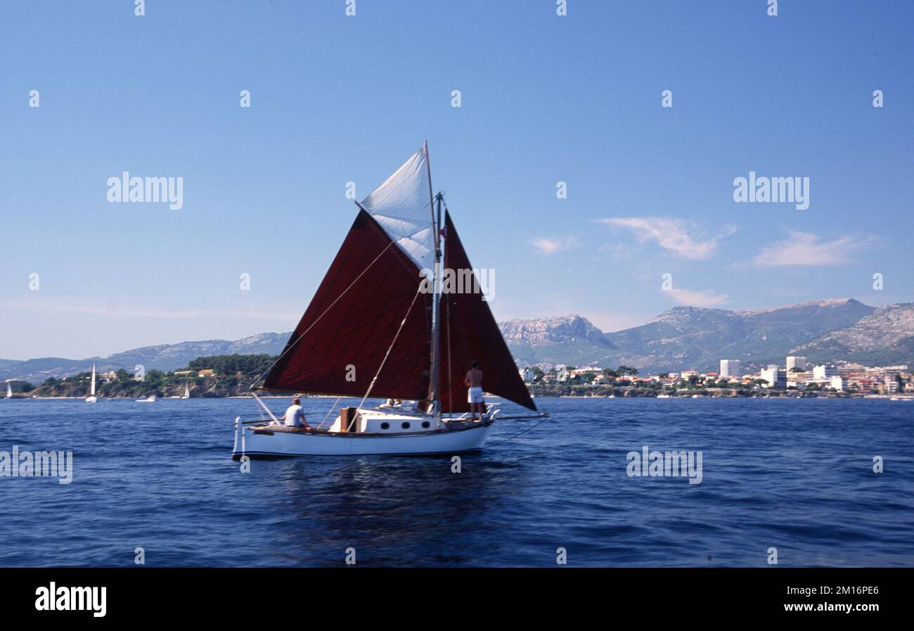 Typical Mediterranean boats at sea under sail Stock Photo - Alamy