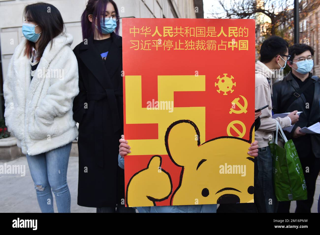 Anti chinese posters hi-res stock photography and images - Alamy