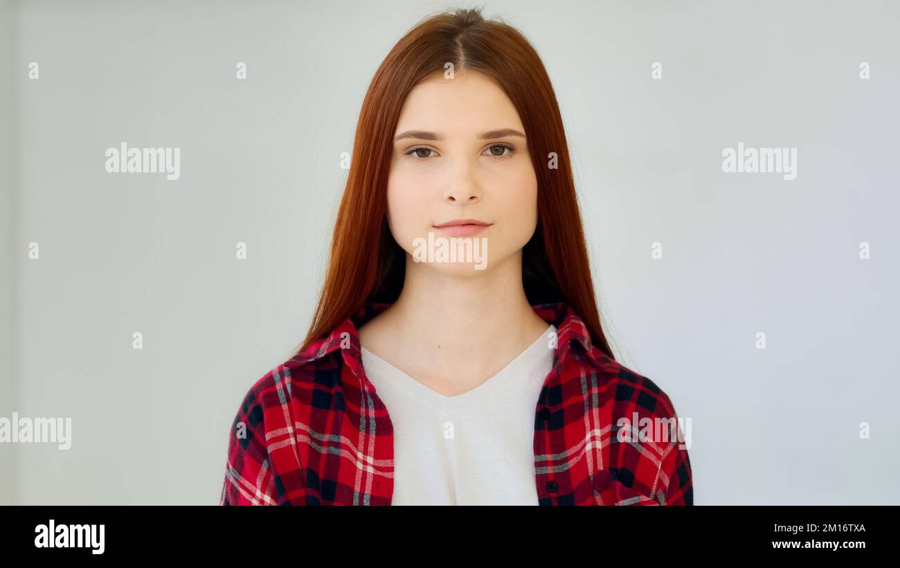 Surprised ginger girl student teenager feel good shock admiration ...