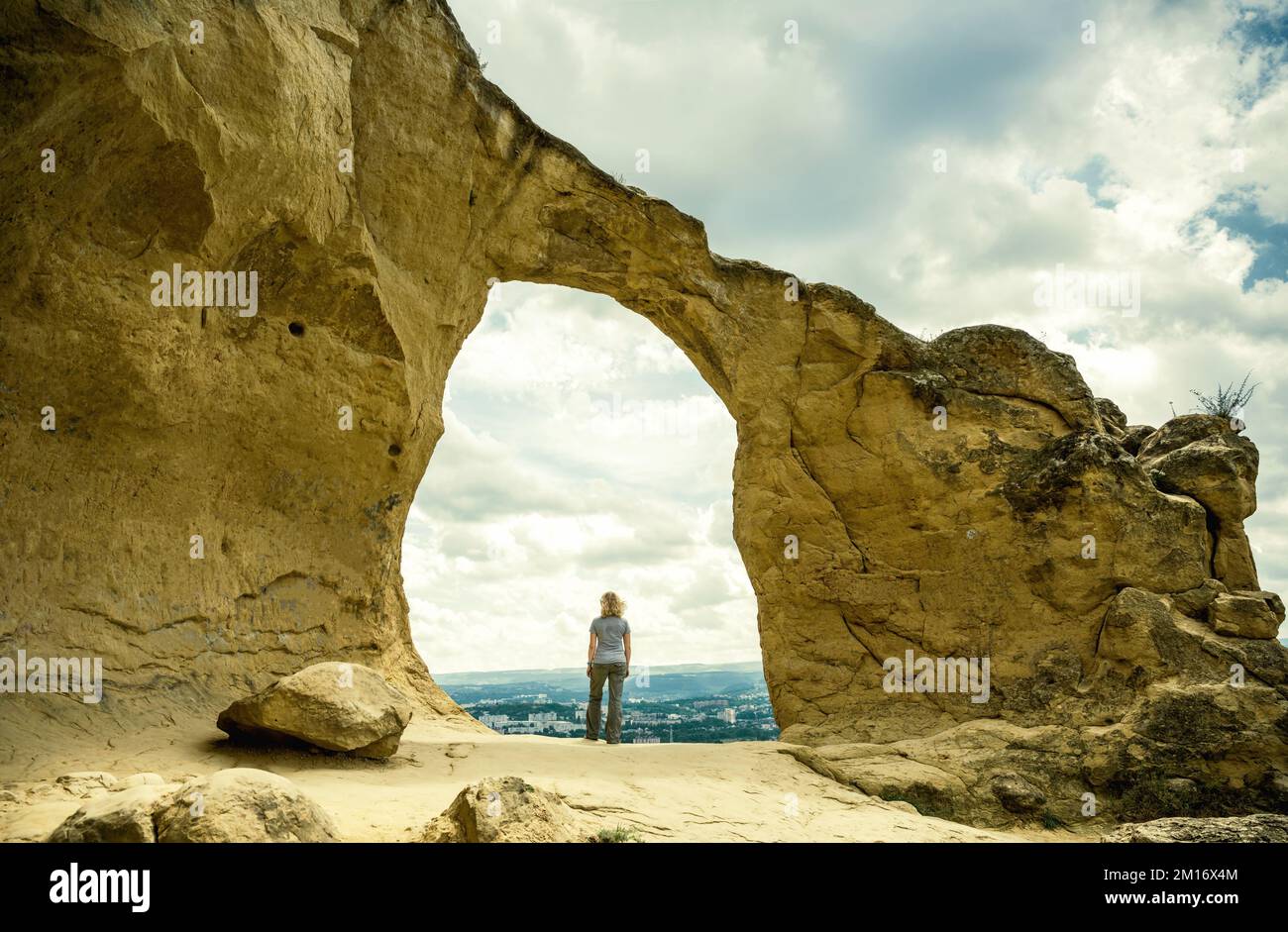 Person ring hi-res stock photography and images - Alamy