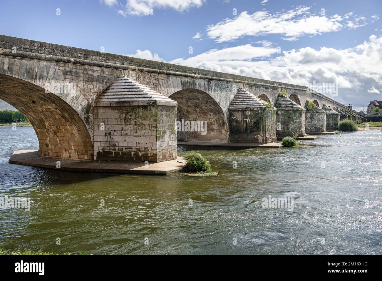 Vieux Pont de Gien - Bridge over the River Loire at Gien Stock Photo ...