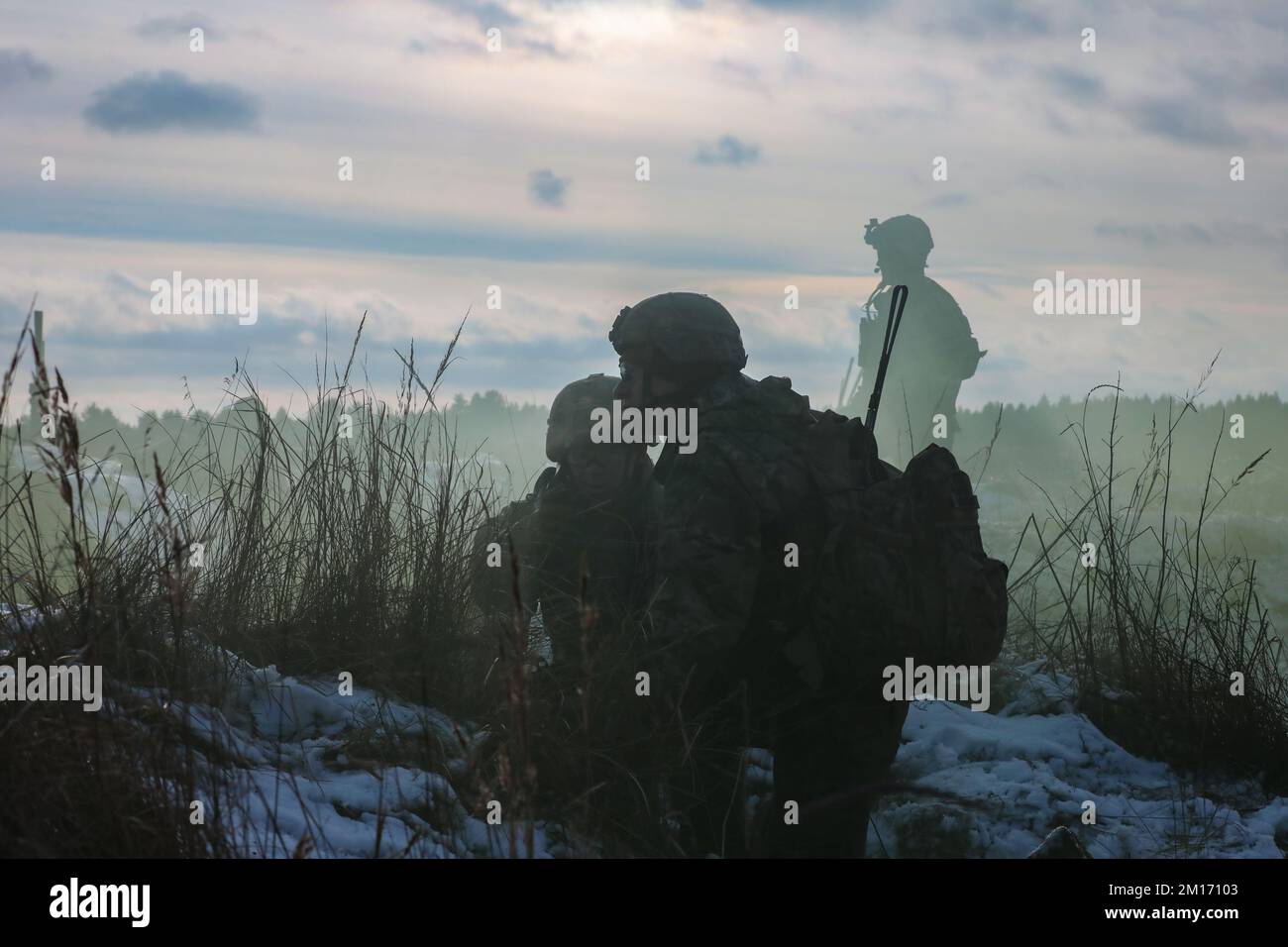 U.S. Soldiers assigned to Chaos Company, 3rd Battalion, 8th Cavalry ...