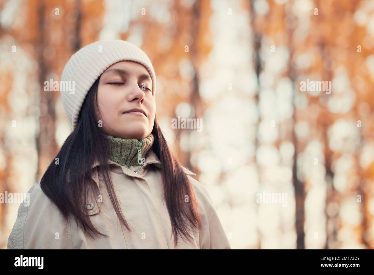 Girl walking alone in forest hi-res stock photography and images - Alamy