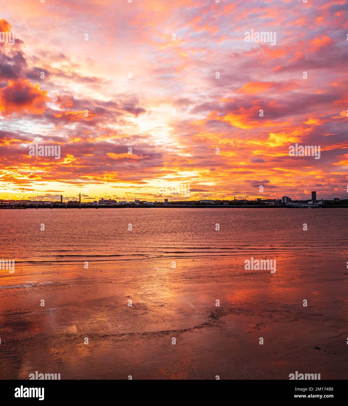 Sunset View from Albert Dock of Mersey river in Liverpool England Stock ...