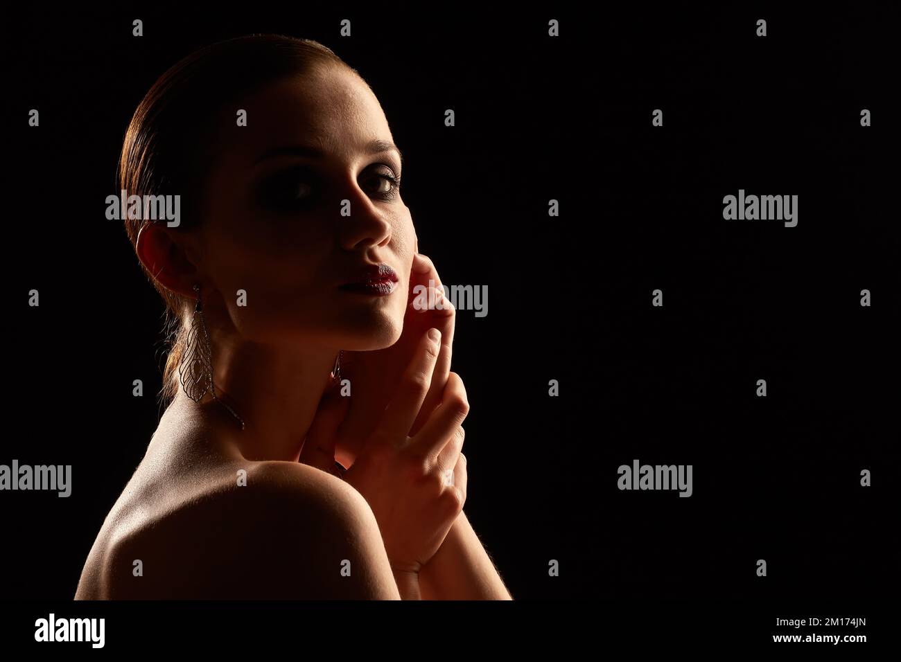 beautiful woman profile silhouette on back background with copy space ...