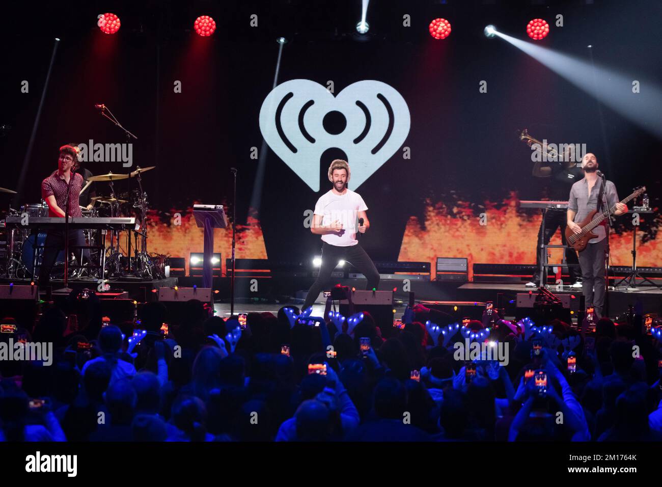 Ajr on stage hi-res stock photography and images - Alamy