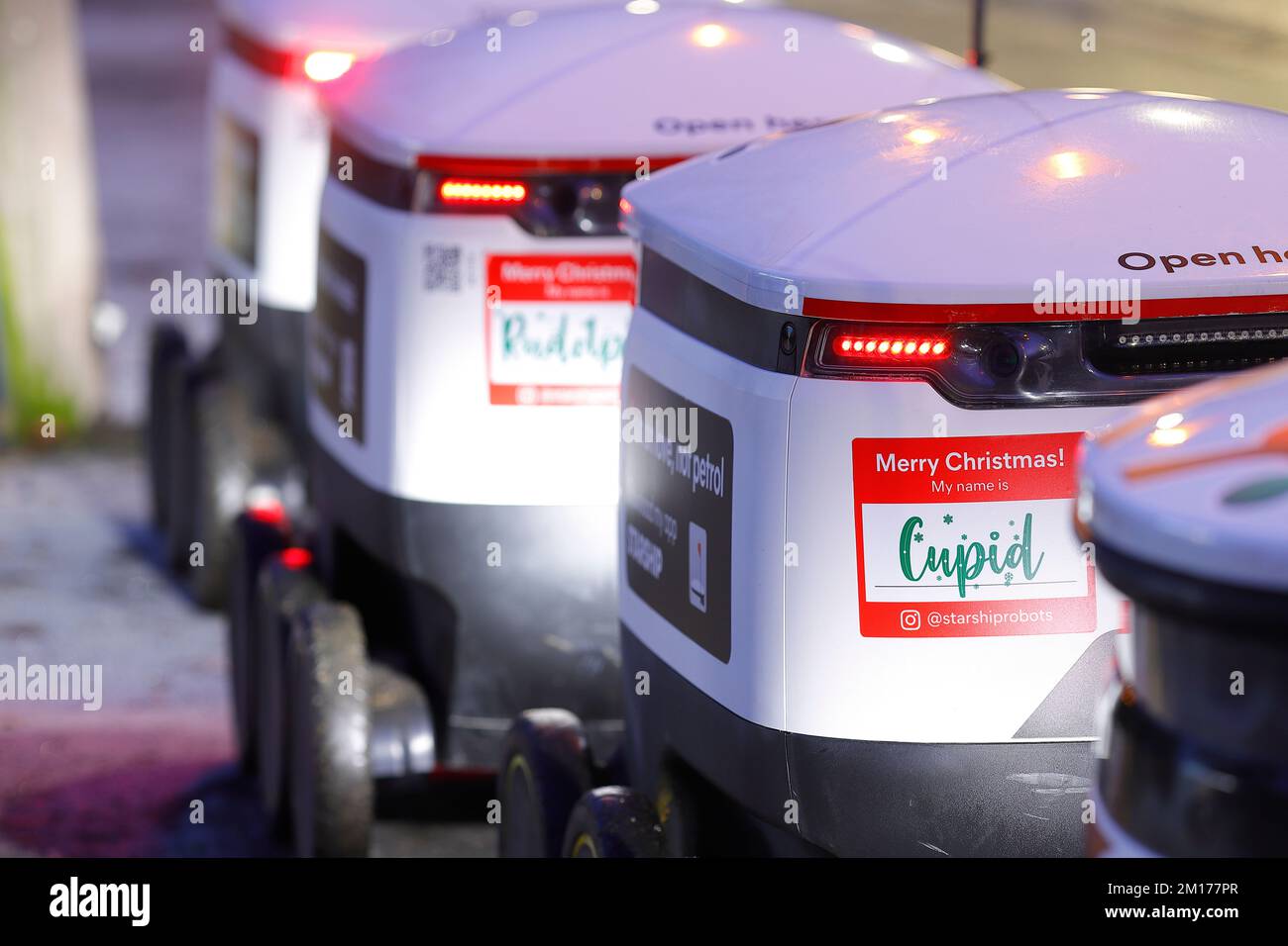 Driverless robots dressed as reindeers whilst delivering groceries to ...
