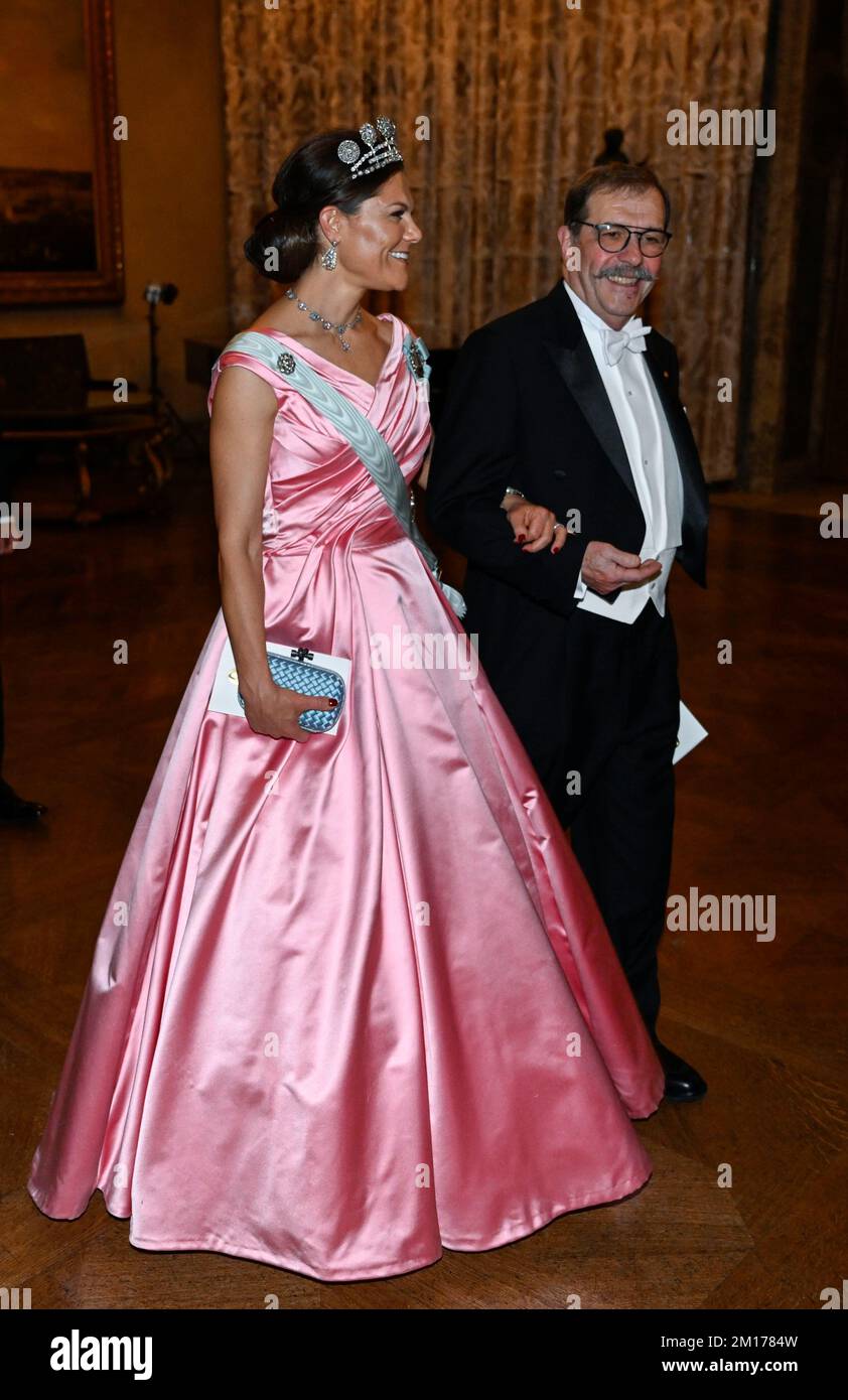 Crown Princess Victoria and Nobel Prize laureate i Physics Alain Aspect ...