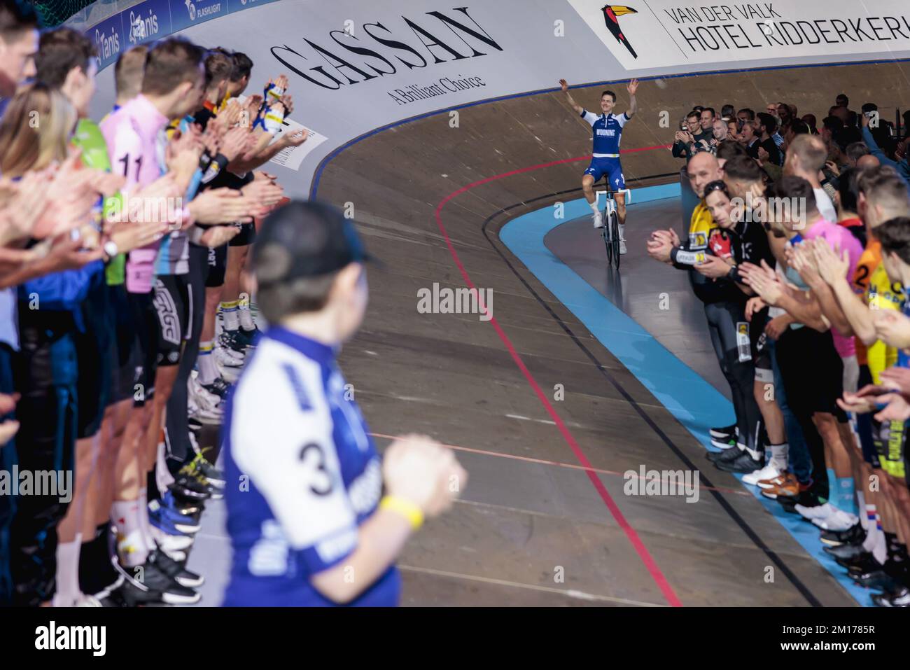 Paris roubaix women hi-res stock photography and images - Alamy