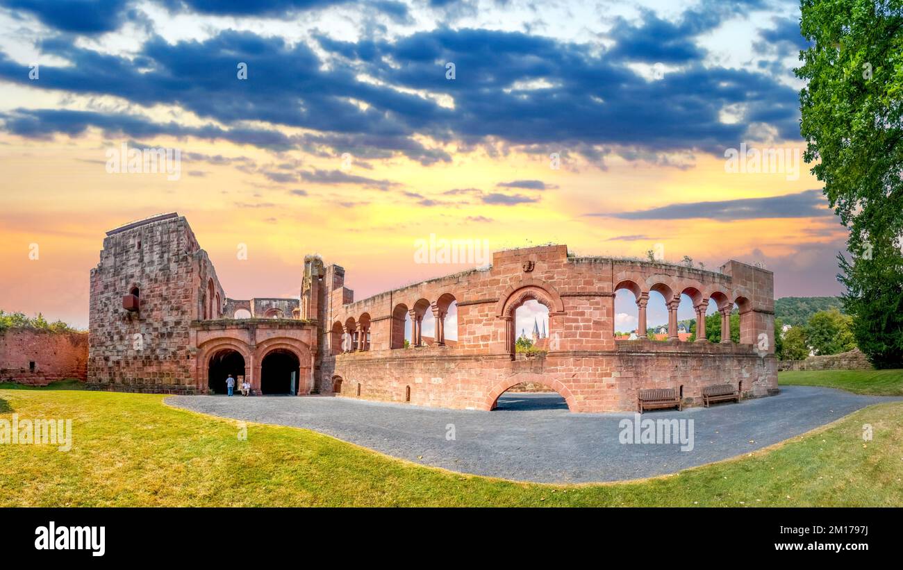 Kaiserpfalz, Gelnhausen, Hessen, Germany Stock Photo - Alamy