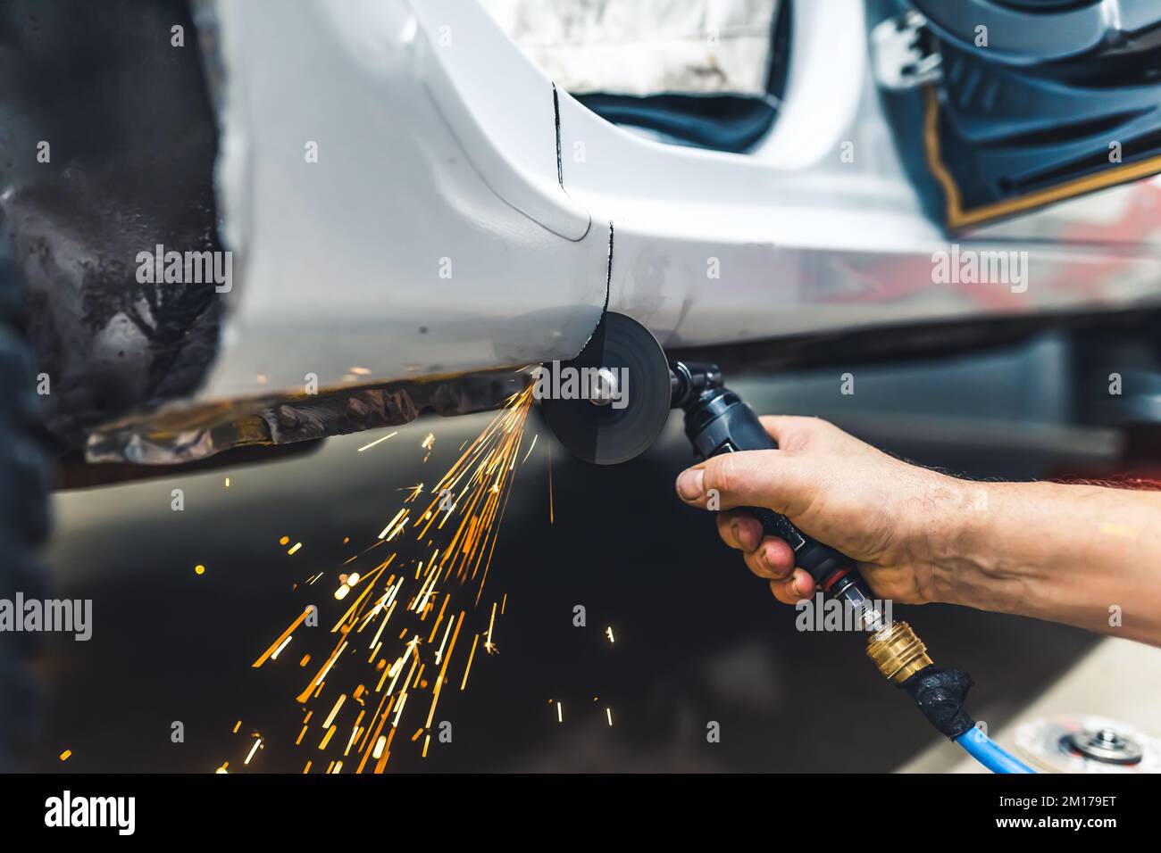 Car high angle view hi-res stock photography and images - Alamy