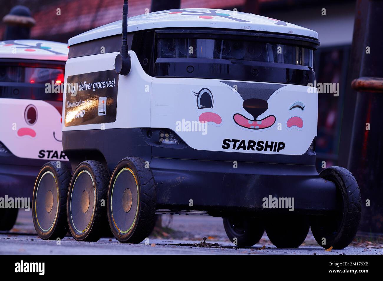 Starship delivery robots leeds hi-res stock photography and images - Alamy