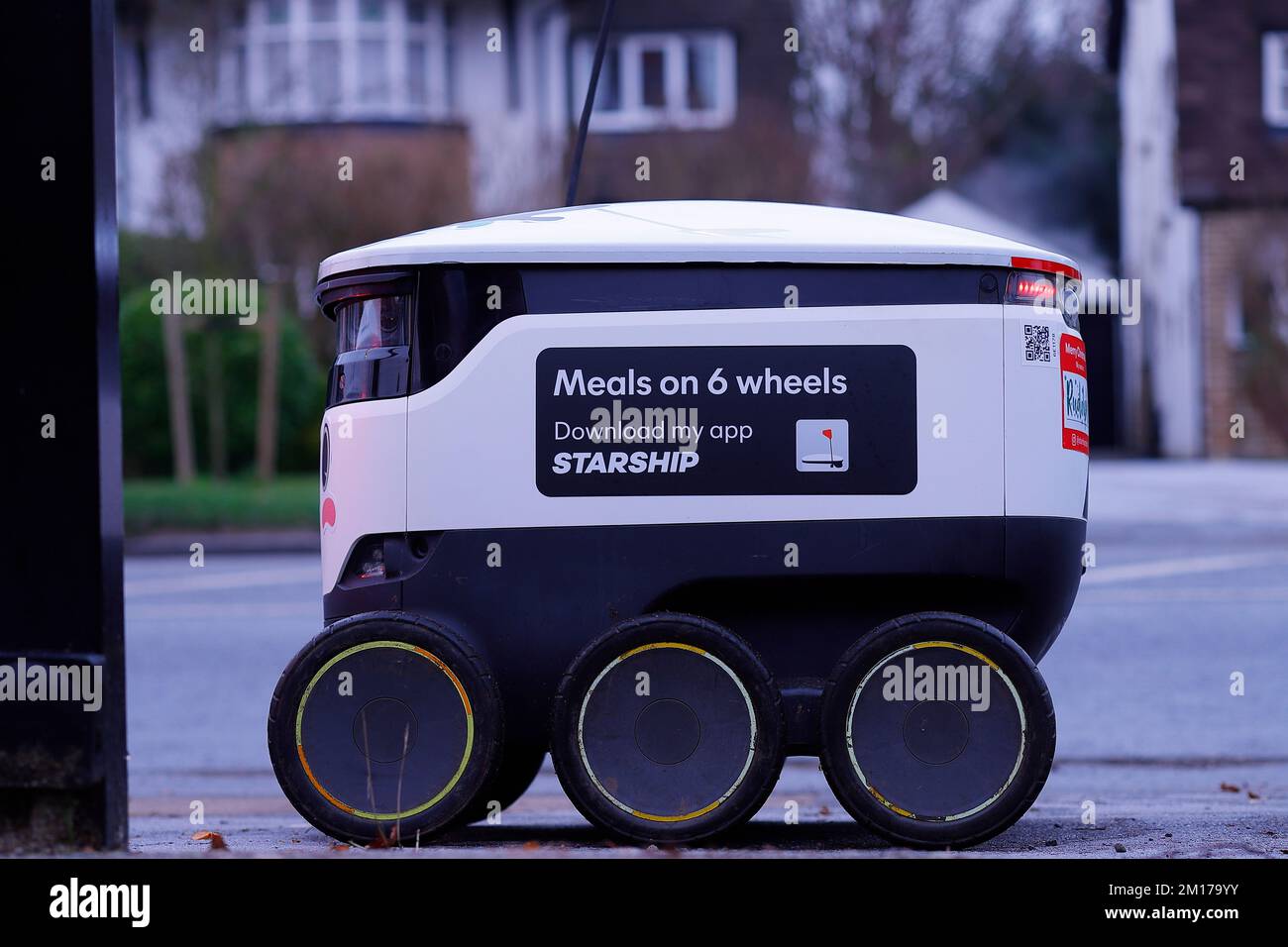 Starship Technologies grocery delivery robots decorated as reindeers ...