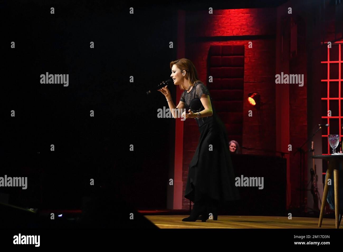 Rio de Janeiro, Brazil,December 9, 2022. Singer Sandy, during a show at ...